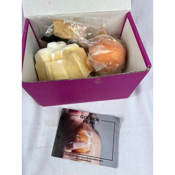 Lush | Bath & Body | Lush Golden Wonder Gift Set Golden Pear Warm Sock ...